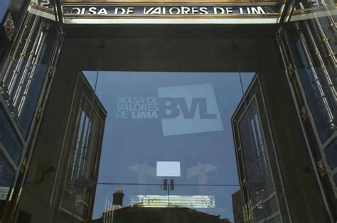 Bolsa de Valores de Lima al alza por acciones mineras y de construcción