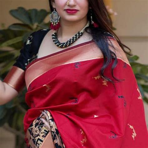 meet priyanshi singhal independent escort girls callgirls vip