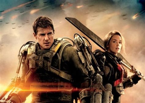 Tom Cruise Emily Blunt Cried When She Tried Edge Of Tomorrow Costume