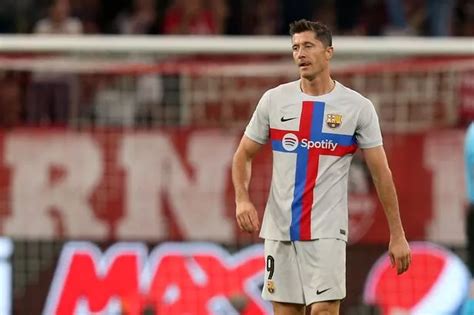 Bayern Munich Extend Barcelona Hoodoo As Robert Lewandowski Thwarted