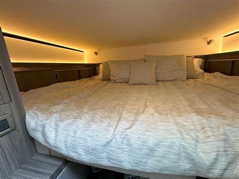 Ambition Yacht For Sale 32 Sea Ray Yachts Daytona Beach FL Denison