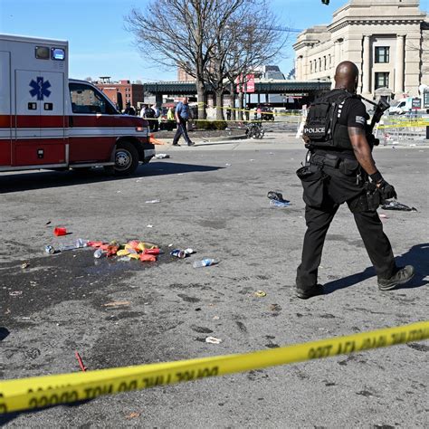 One Dead Multiple Injured In Shooting At Kansas City Super Bowl Rally
