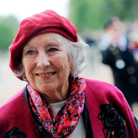 Muere A Los 103 Años Vera Lynn La Novia De Las Fuerzas Armadas