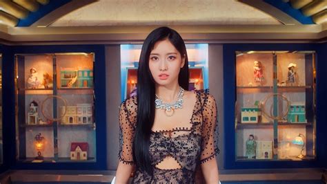 Momo Twice Feel Special 4k 5674 Wallpaper