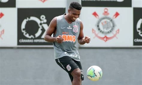 Atlético MG pronto para tirar Jemerson do Corinthians