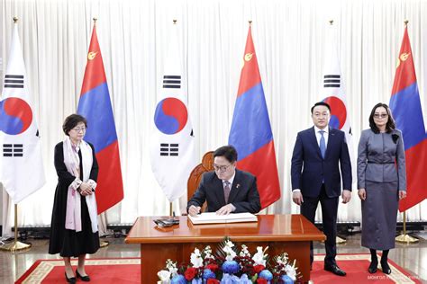 УИХ ын дарга Д Амарбаясгалан Бүгд Найрамдах Солонгос Улсын Үндэсний Ассамблейн дарга Ү Вон