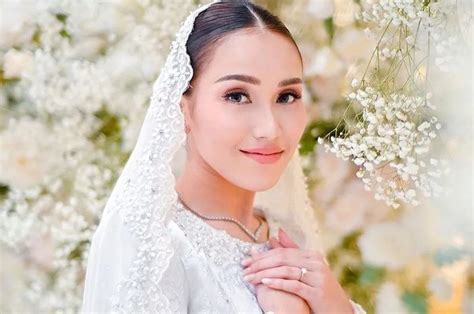 Cantiknya Ayu Ting Ting Saat SMA Foto Jadul Ini Jadi Bukti Sang Biduan