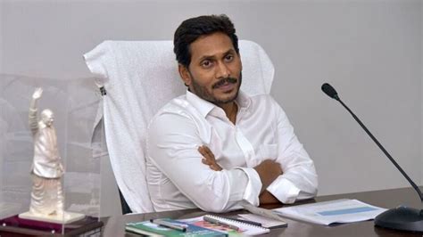ప్రధానికి జగన్ లేఖ ఆ విషయంలో కేంద్రానికి మద్దతు Ys Jagan Writes