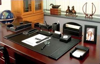 Corporate Leather Gifts Desktop Items Leather Wallets Frames Leather Bags Leather Files N