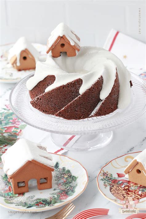 Gingerbread Bundt Cake With Vanilla Glaze Sweetopia