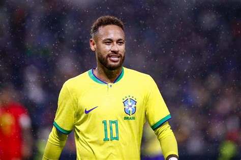 Fora Do Psg Especulado No Flamengo Neymar é Alvo De Dois Times Da