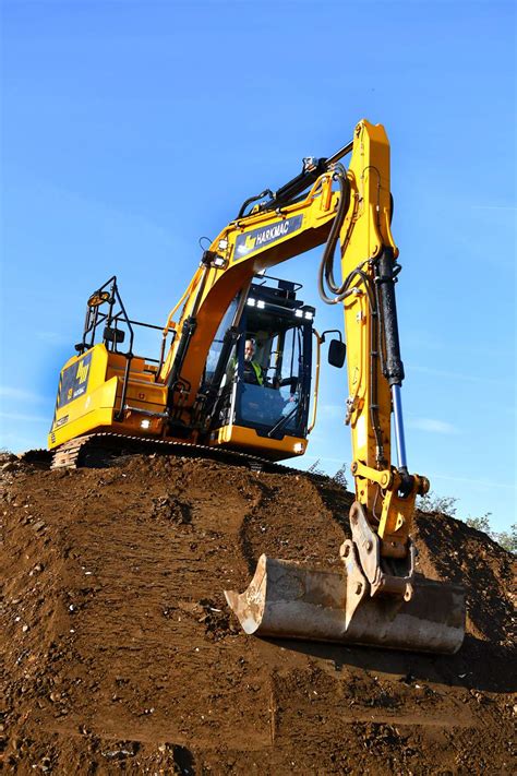Jcb 140x Tracked Excavator Exceeds Expectations Terraroads Equipment