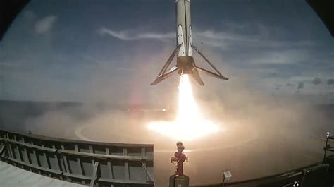 Spacex Falcon 9 Booster Makes Three Successful Launches And Landings In