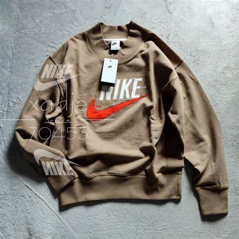 【未使用】新品 正規品 Nike Tm ナイキ モックネック フレンチテリー スウェット トレーナー 茶色 ブラウン フューチュラロゴ 刺繍