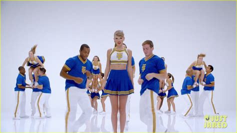 Taylor Swift Shake It Off Music Video Watch Now Photo 3178792