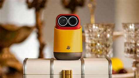 This Owl Like Vlogging Camera Also Doubles As A 360° Home Surveillance