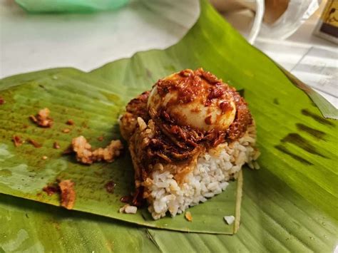 Ali Nasi Lemak Daun Pisang Food Review Jie Yi In The World
