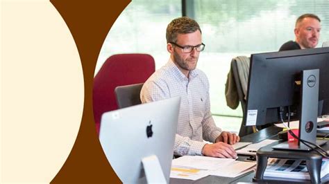 創業5年でipo。爆進するaiスタートアップの裏に「aiエージェントとコミュニティ」あり Salesforceブログ