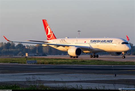 Tc Lgn Airbus A350 941 Turkish Airlines Luca Radulescu Jetphotos