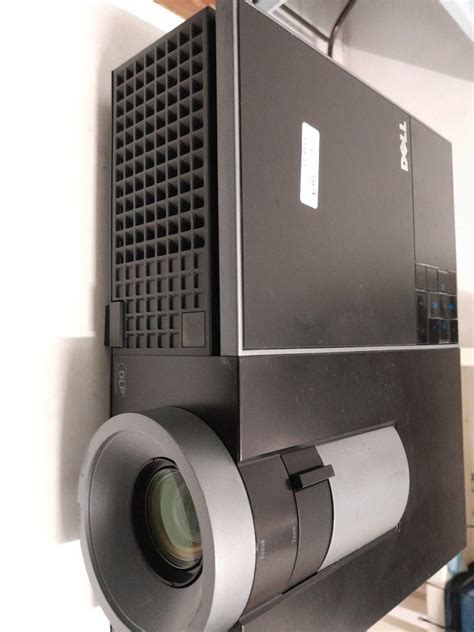 Dell Projector Model 4210x 3 500 Lumes TV Home Appliances TV