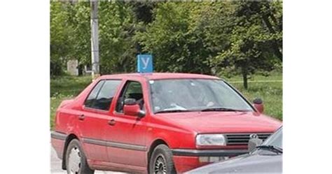 Шофьорска книжка вече ще се взима след завършен десети клас