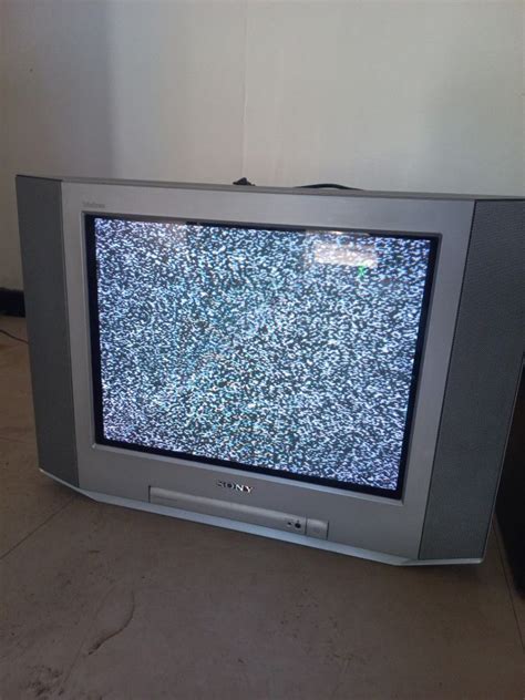 Sony Trinitron Tv Tv And Home Appliances Tv And Entertainment Tv On