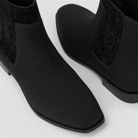 Riley Pro Water Repellent Ankle Boots In Black Vivaia