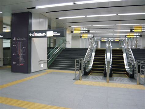 交通バリアフリーから共生社会を考えよう！ 誰もが どこでも 行きたいところへ