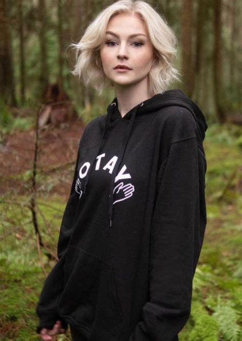 Kallmekris Biography Wiki Net Worth Age Dating Updated 2023