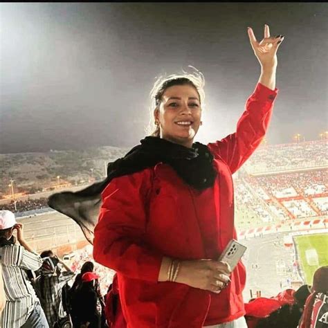 Traktör Tebriz Taraftarı Kadınlardan Bozkurt Mesajı Qha Kırım Haber