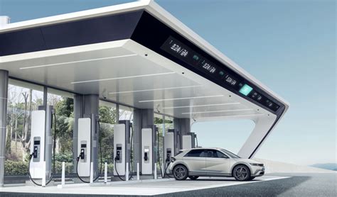 현대차 전기차 13종 배터리 제조사 공개…전기차 포비아 불식 총력 전자신문