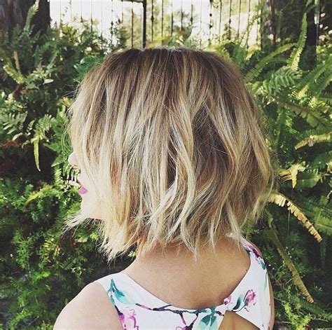 21 Textured Choppy Bob Hairstyles Short Shoulder Length Hair Popular Haircuts
