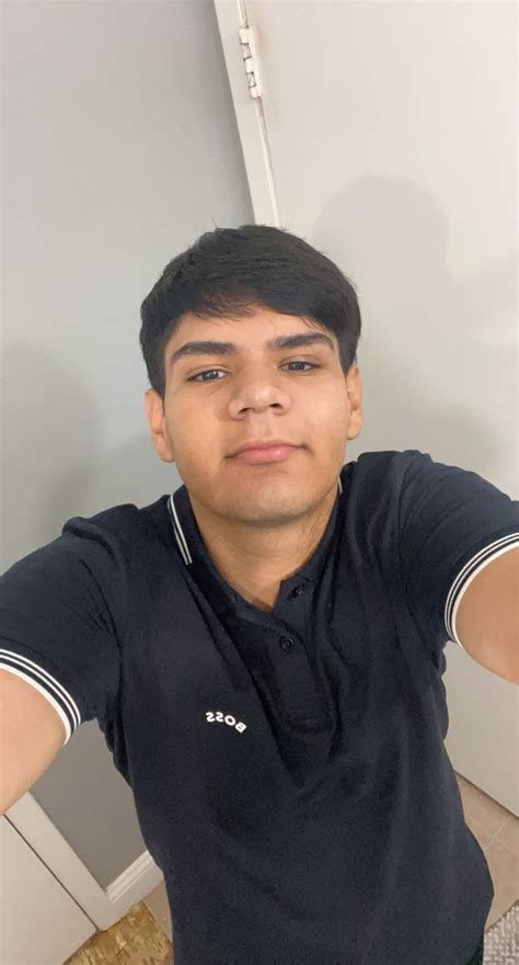 M4f Looking For A Girl Thats Down To Play Right Now Or Today R