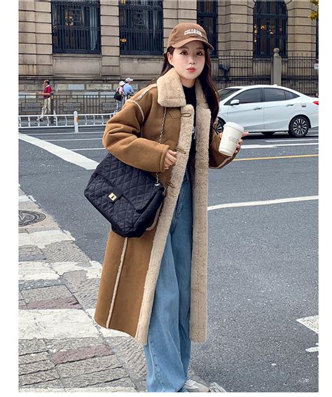 그레이스픽 여성 스웨이드 롱 코트 두꺼운 융 기모 안감 세무 모피 코트 세련되고 발랄한 데일리룩 롱 자켓