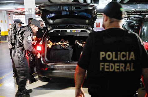 Bolsonaro Hands Over Passport In Brazil ‘coup Probe Taipei Times
