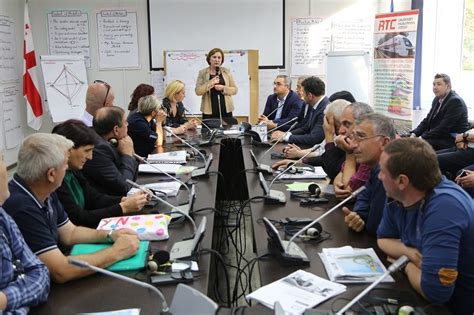 სარკინიგზო ტრანსპორტის კოლეჯში 40 მენტორ ინსტრუქტორი გადამზადდა