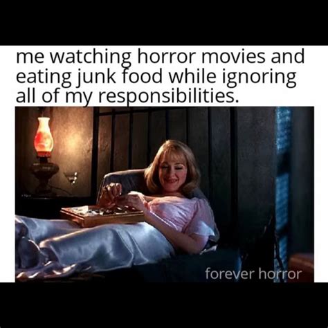 Pin By Steph On Funnies Horror Movies Memes Funny Horror Funny