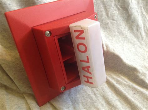 System Sensor Mass 24i Fire Alarm Collection Information Pictures