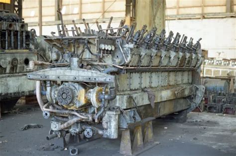 British Rail Class 40 40024 Power Unit Crewe Works Melt Shop 13 10 85