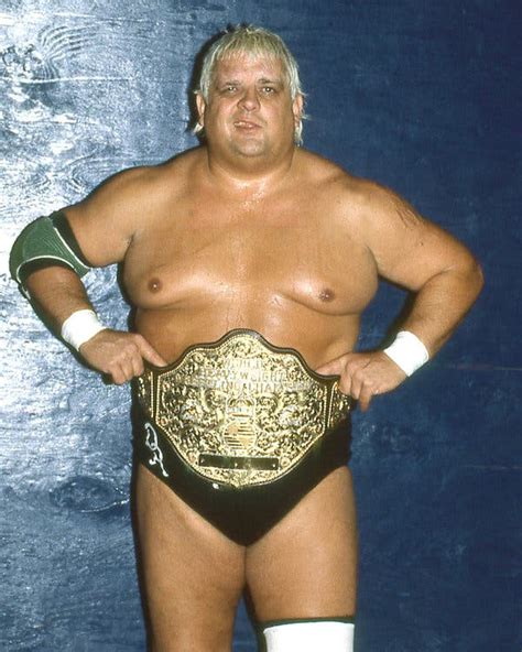 Dusty Rhodes Professional Wrestlings Everyman Dies At 69 The New