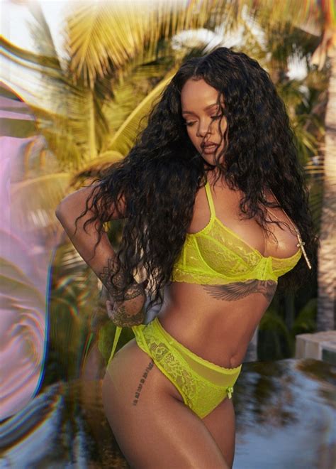Rihannas Tight Ass In Savage X Summer Collection 6 Photos 