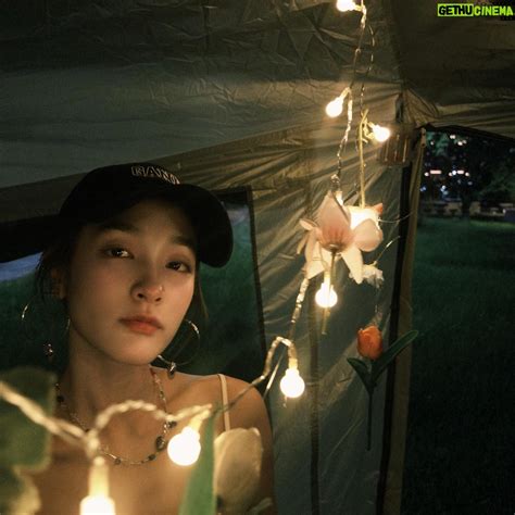 Gingle Wang Wiki Biography Age Gallery Spouse And More