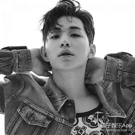 音乐天才综艺黑马围观Henry刘宪华潮穿搭告诉你什么叫男友力MAX