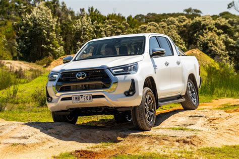 Mild Hybrid Power Coming For Toyota Hilux Fortuner Carexpert