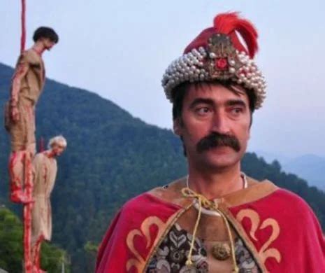 Astăzi a murit omul care a pornit ÎN CĂUTAREA LUI DRACULA Povestea istoricului de origine
