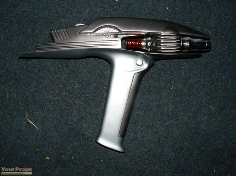 Star Trek Into Darkness Qmx Stunt Phaser Replica Movie Prop