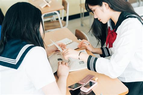 Zia Kwon Sonson Loozy Bitch Academy Hard Set Page Foamgirl