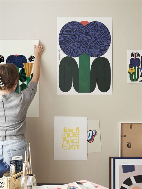 Step By Step Guide How To Use Tesa Powerstrips Postery