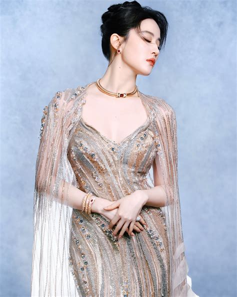 Liu Yifei Fan Club Official 刘亦菲吧官方 Liu Yifei Yifeicc To Attending