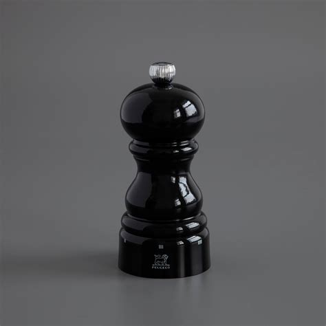 Classic Pepper Mill Labour And Wait